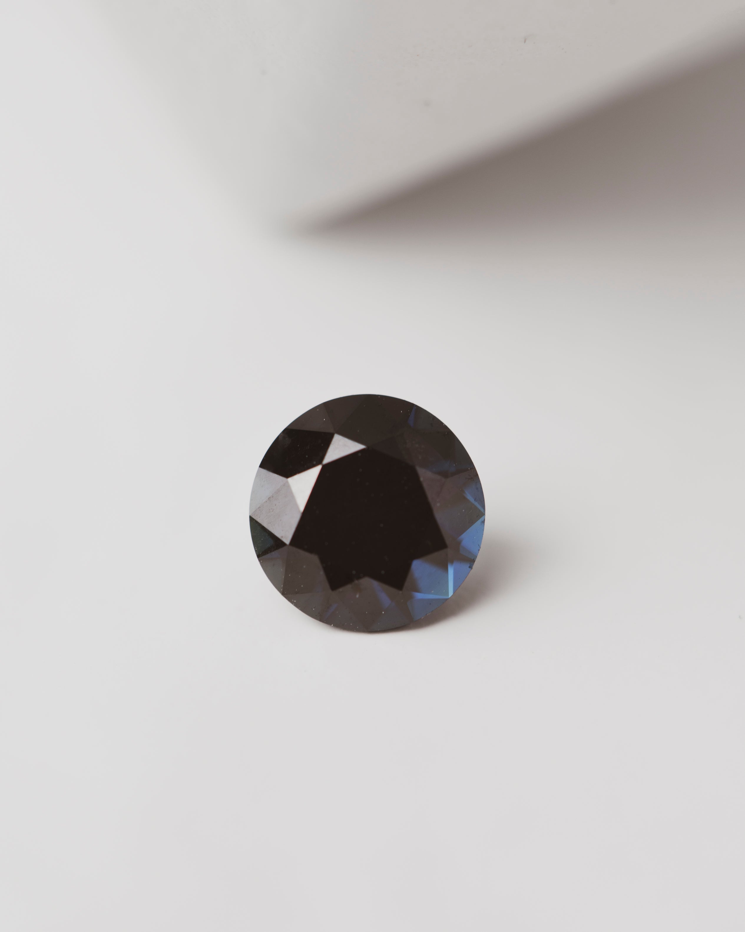 1.6 carat Midnight Blue Round Sapphire – Dillon Rose