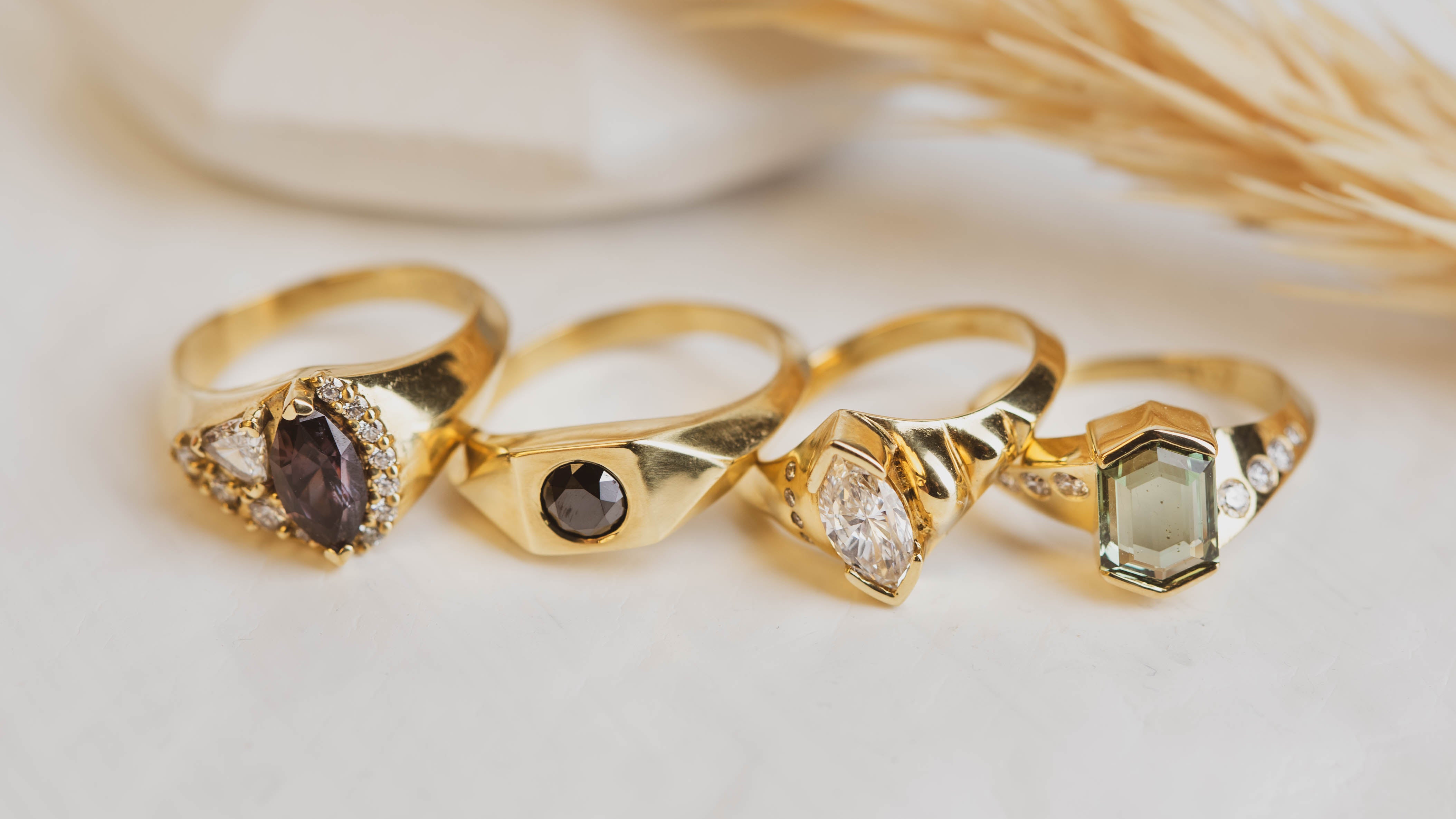 Sunday Festive Shopping December 22nd – Dillon Rose