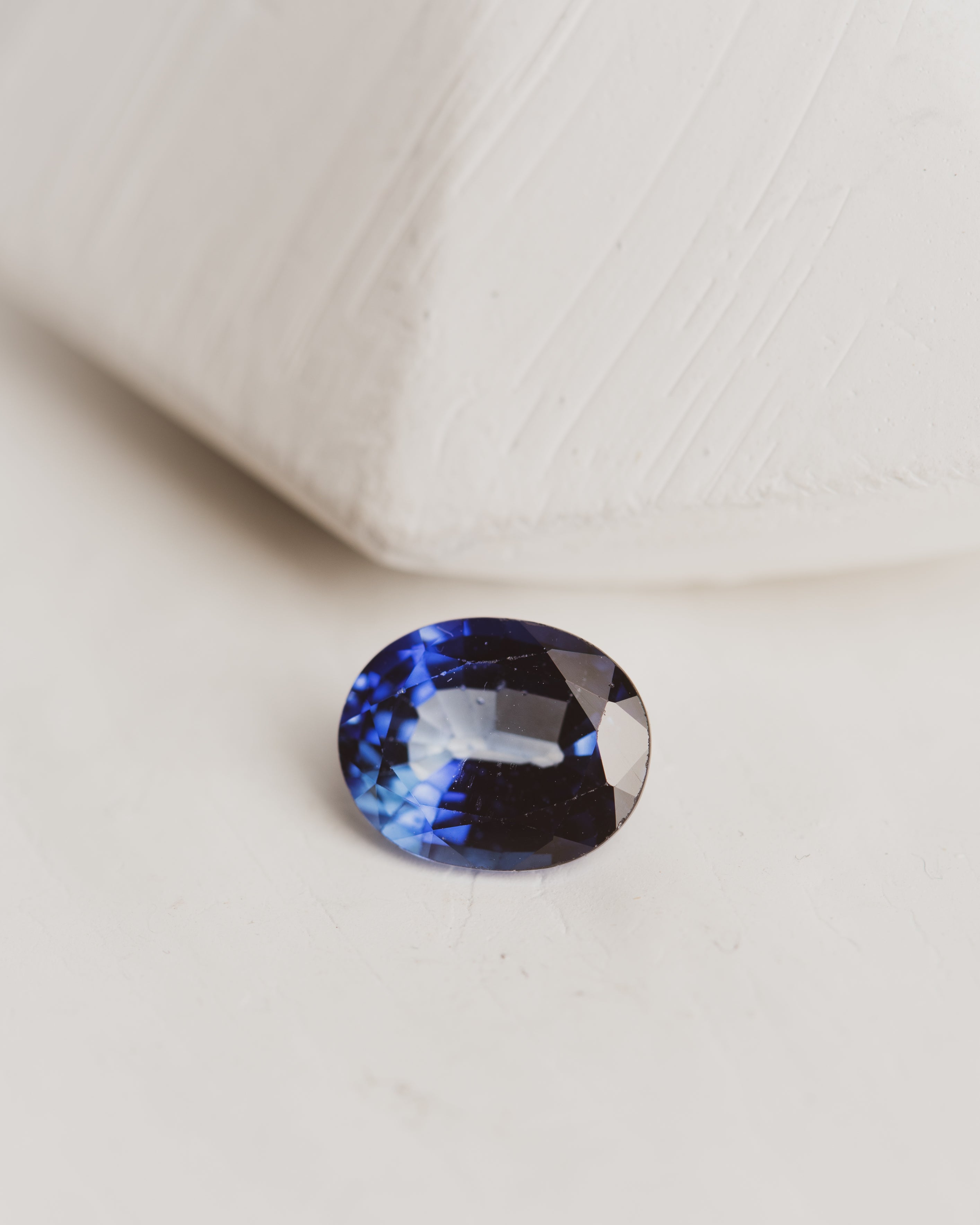 3.3 carat True Blue Oval Sapphire – Dillon Rose